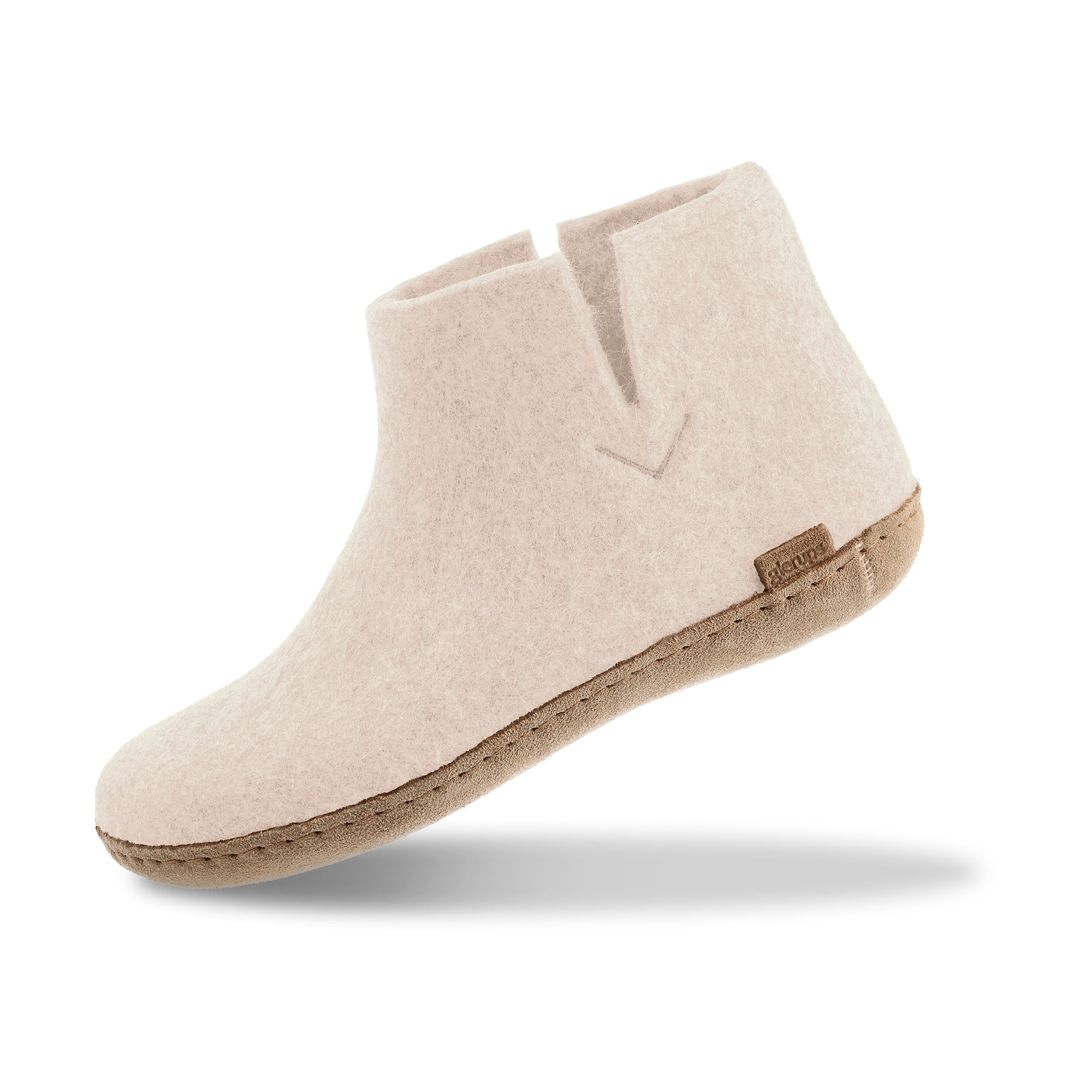 White slipper boots - Crafted from 100% natural wool – glerups.com